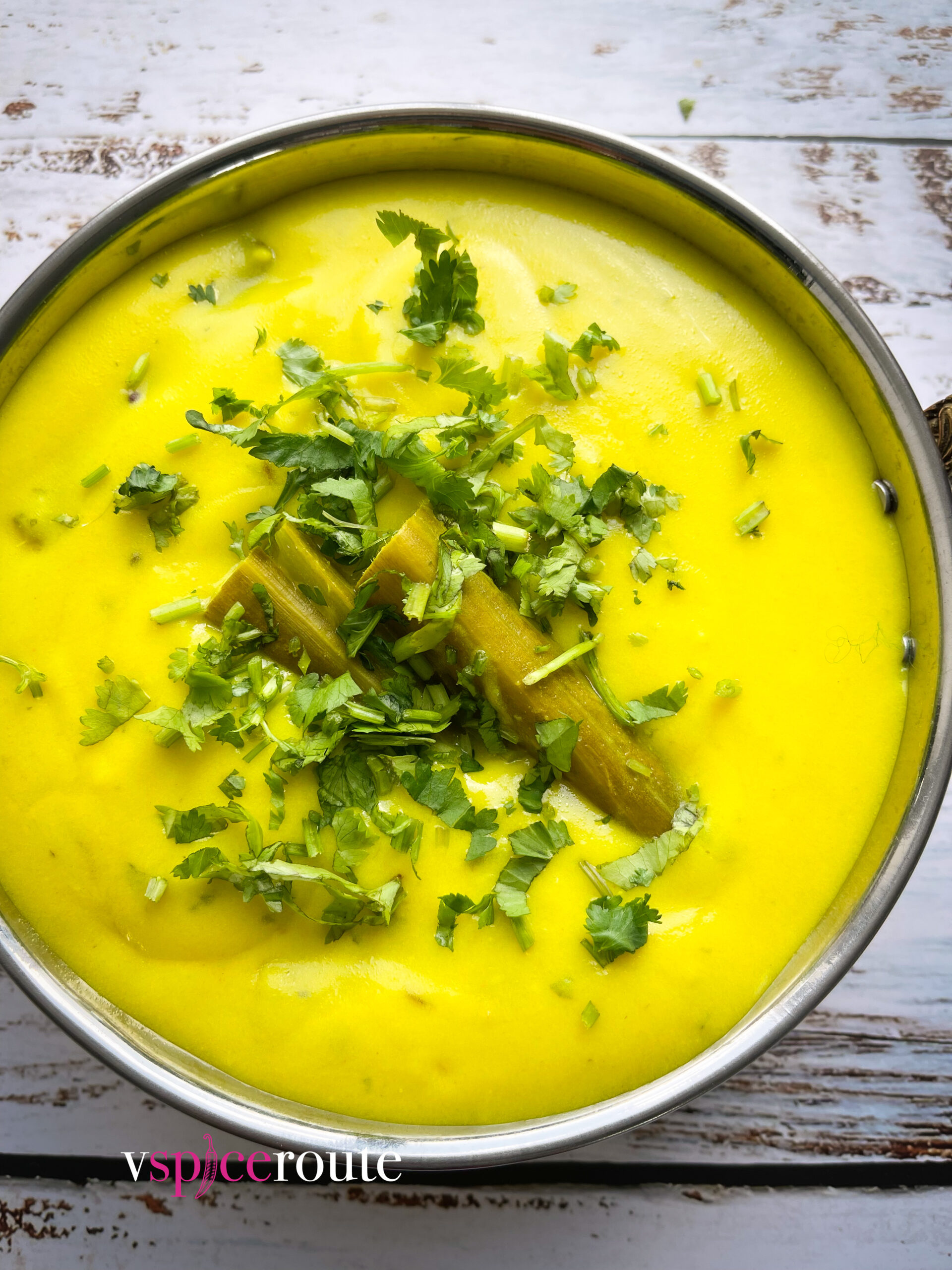 Saragva nu Shak / Drumstick Curry - vspiceroute